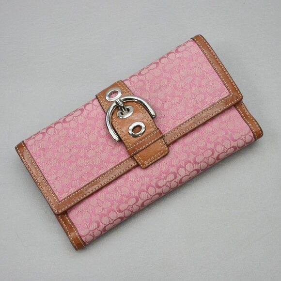 Coach | Bags | Coach Pink Signature C Logo Soho Wallet Leather Trim ...